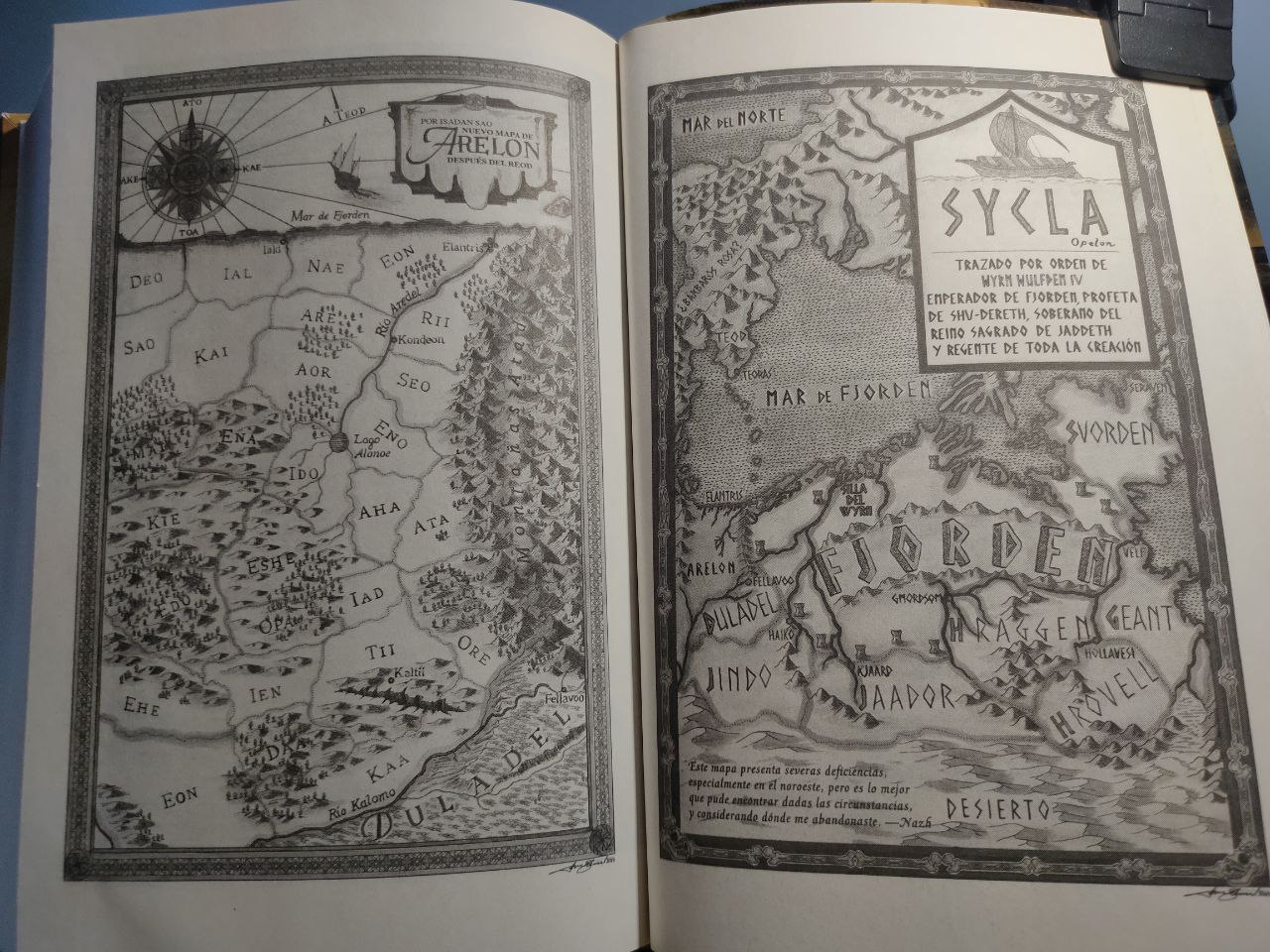 Reseña de «Elantris» de Brandon Sanderson – Verónica Monroy