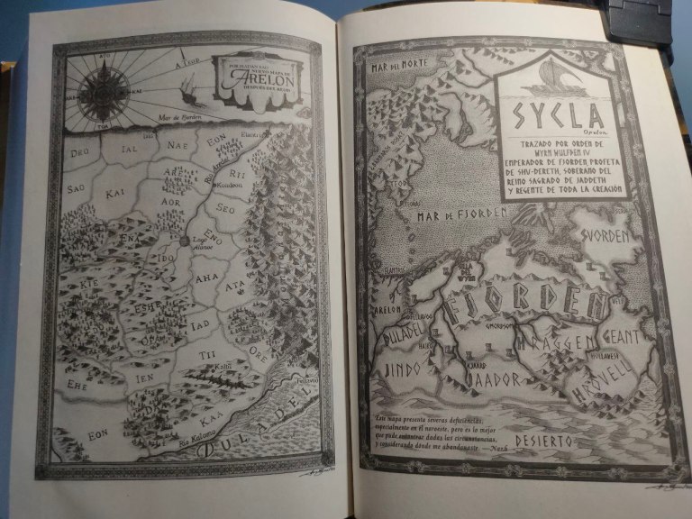 Reseña de «Elantris» de Brandon Sanderson – Verónica Monroy